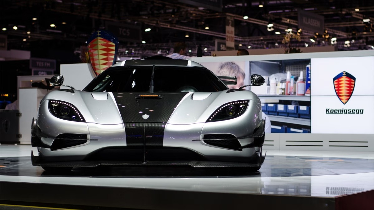 koenigsegg agera one:1 - NewsAuto.gr